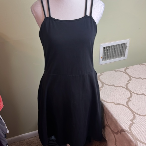 Pact | Dresses | Pact Organic Cotton Crisscross Straps Shelf Bra Fit ...